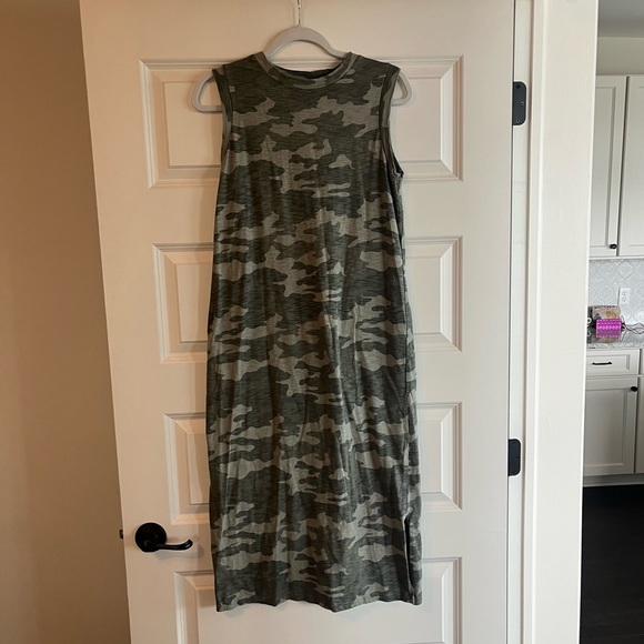 Universal Thread | Dresses | Universal Thread Camo Midi Dress | Poshmark